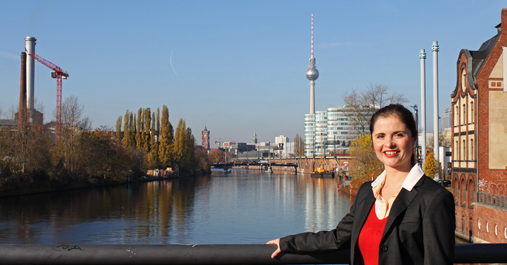 Neu im Team: Anne Beyer - KOMPAKTMEDIEN